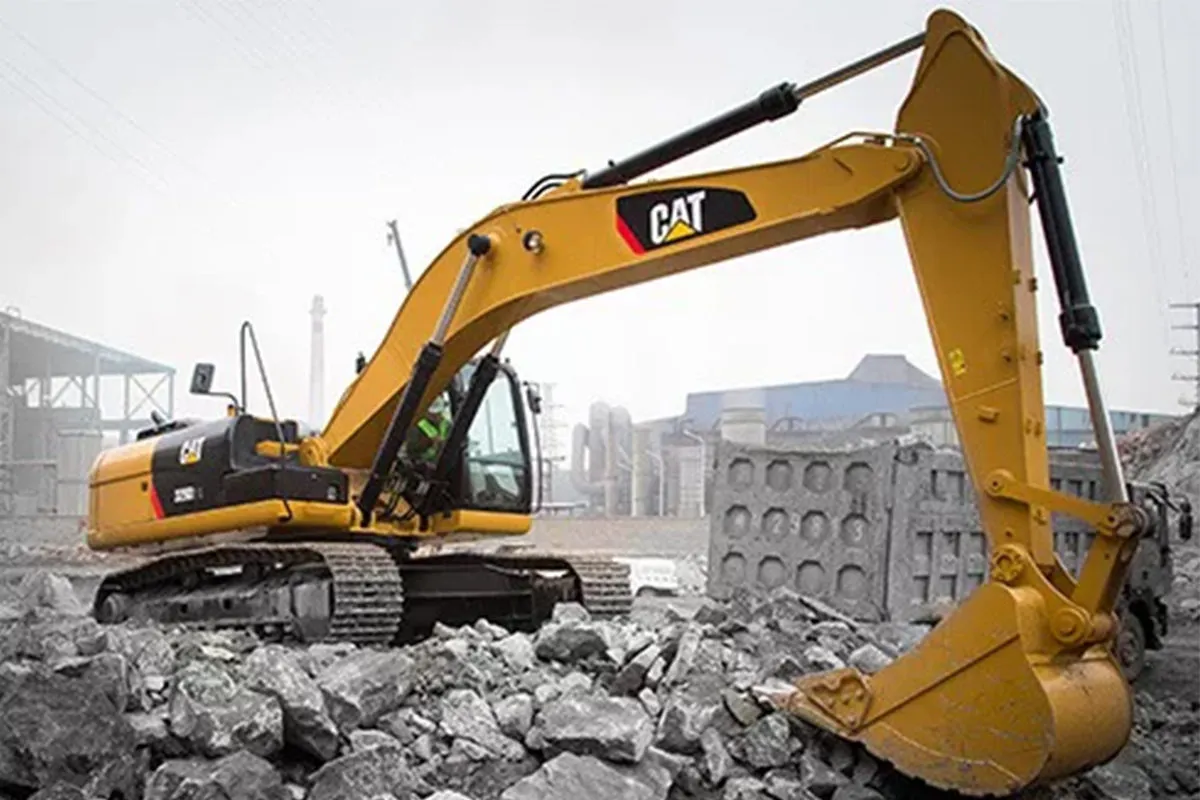7 Reasons to Become a Heavy Equipment Operator